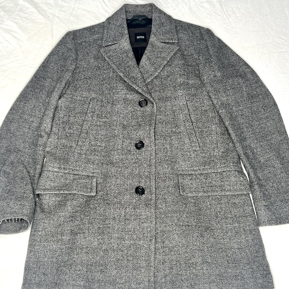 Hugo Boss | Jackets & Coats | Gorgeous Boss Hugo Boss 3 Button Overcoat ...